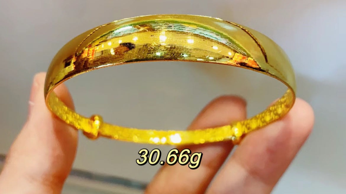 东乌珠穆沁旗黄金首饰_钻戒定制_黄金定制_结婚首饰_gia钻石婚戒定制上官福30.66g金镯 - 哔哩哔哩