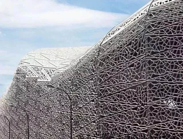 超大规格UHPC板在幕墙设计中有什么创新运用？ - 哔哩哔哩