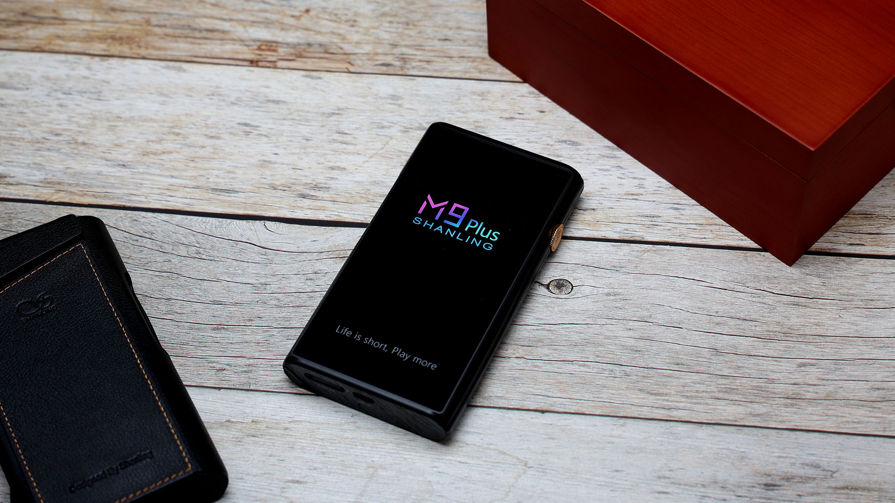 【耳边评测】限量不到1000台的旗舰播放器——山灵M9 Plus - 哔哩哔哩