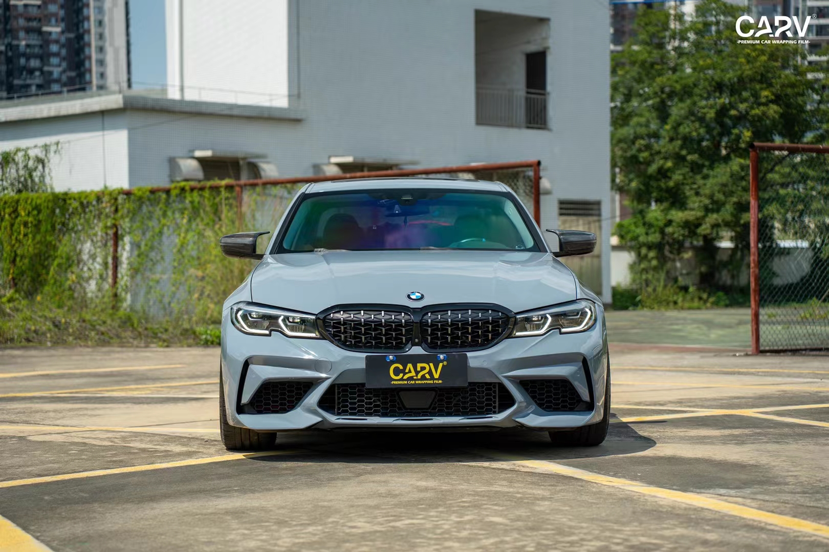 宝马3系卡孚改色膜白金保时捷极地灰，蕴含多重色调 - 哔哩哔哩