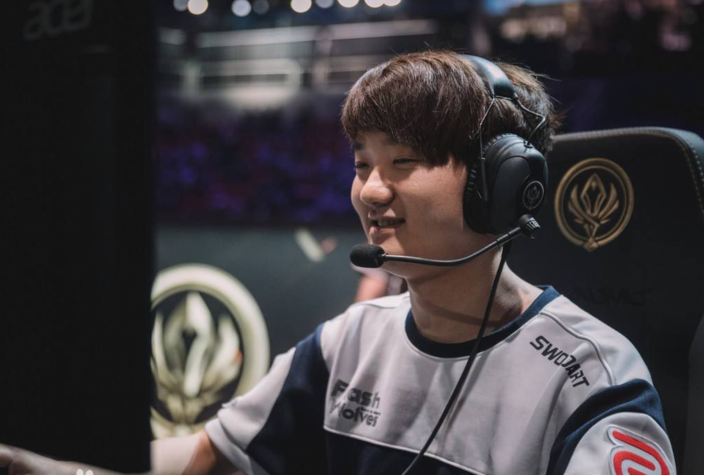 SNG蛇蛇：和Maple一直都很有缘分，非常看好SMLZ的才能 - 哔哩哔哩