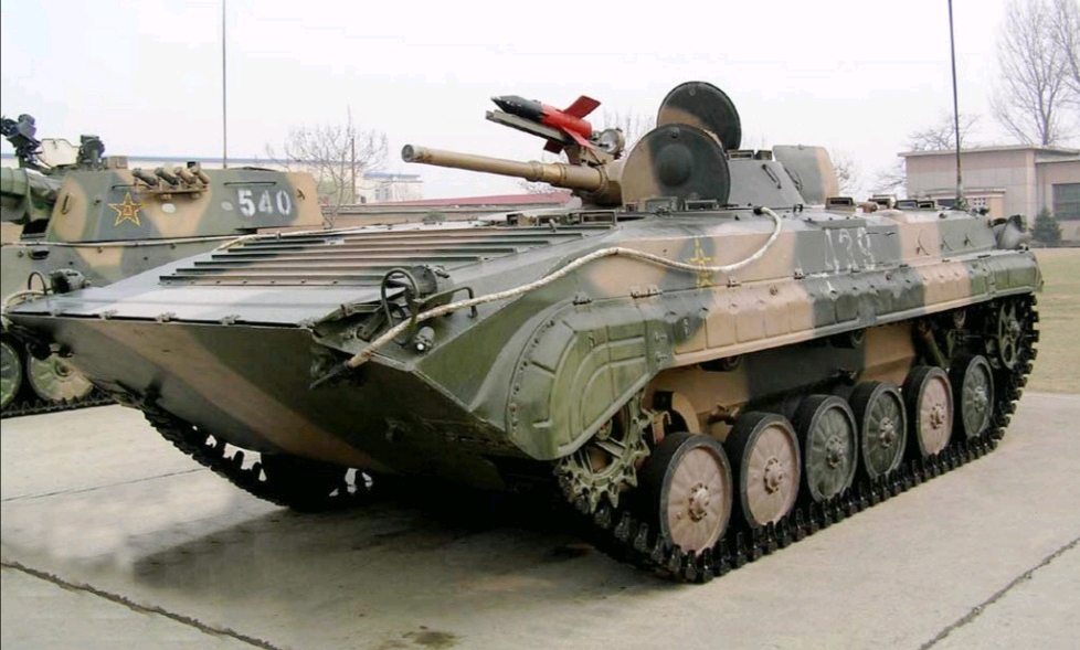 临危受命的共和国“猛将”——中国ZBD-86步兵战车 - 哔哩哔哩