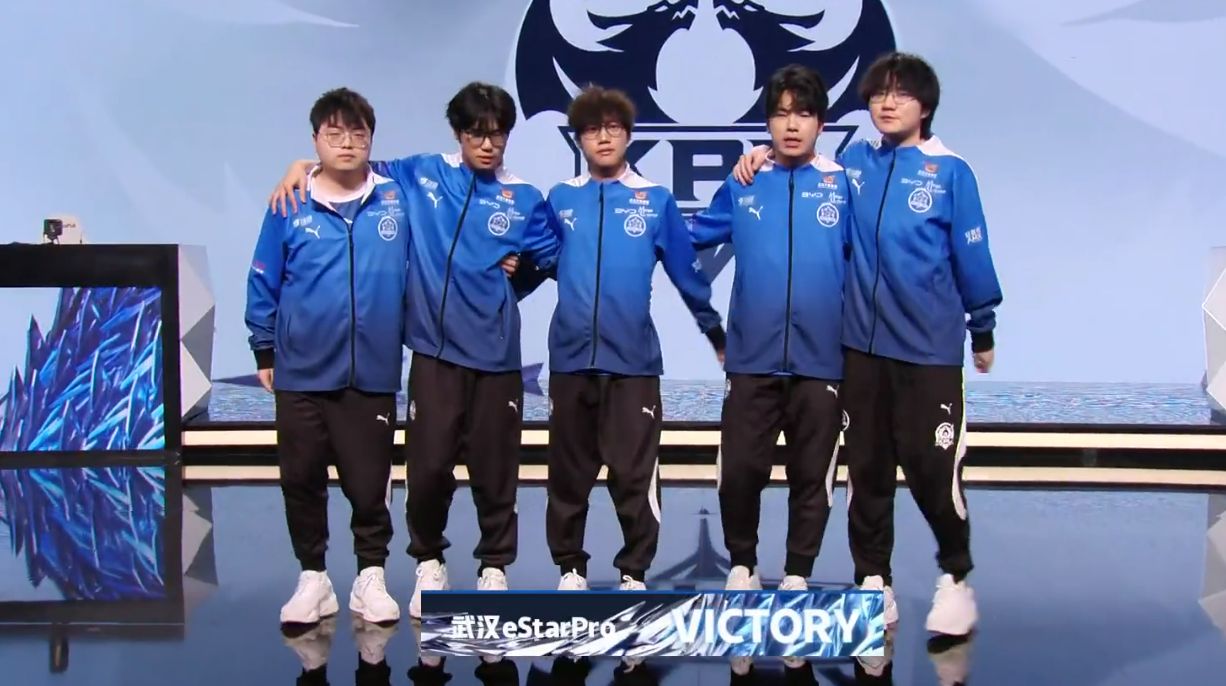 eStar3比2战胜VG，豪取大场九连胜，成功锁定季后赛败者组 - 哔哩哔哩