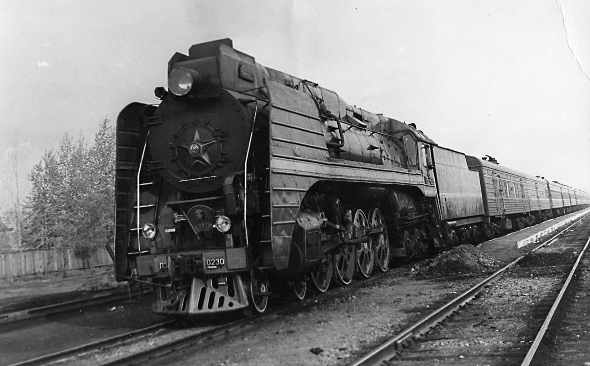 【科普】苏联铁道部最后一款干线客运蒸汽机车——P36型蒸汽机车 - 哔哩哔哩