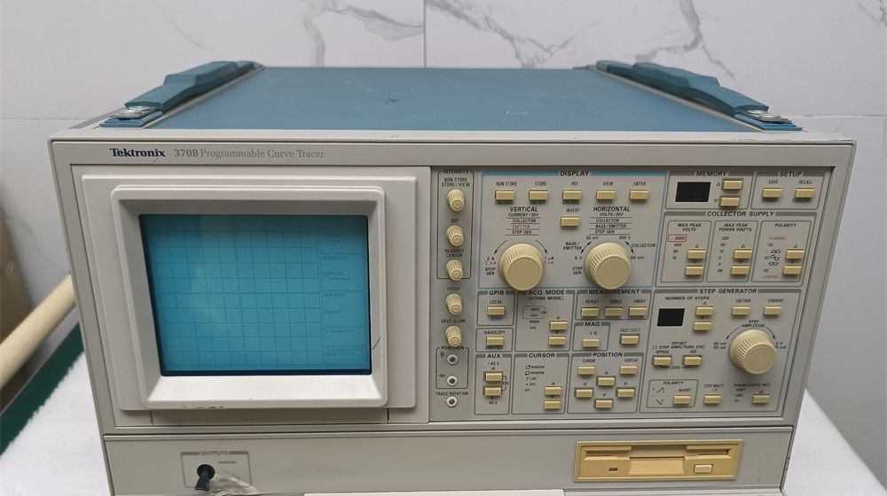 Tektronix 370B泰克370B晶体管测试仪 - 哔哩哔哩