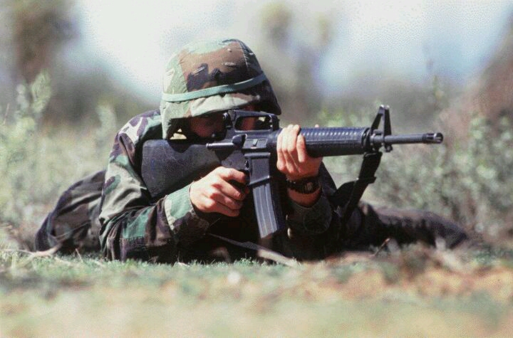 轻武器科普之M16A2/A3突击步枪 - 哔哩哔哩