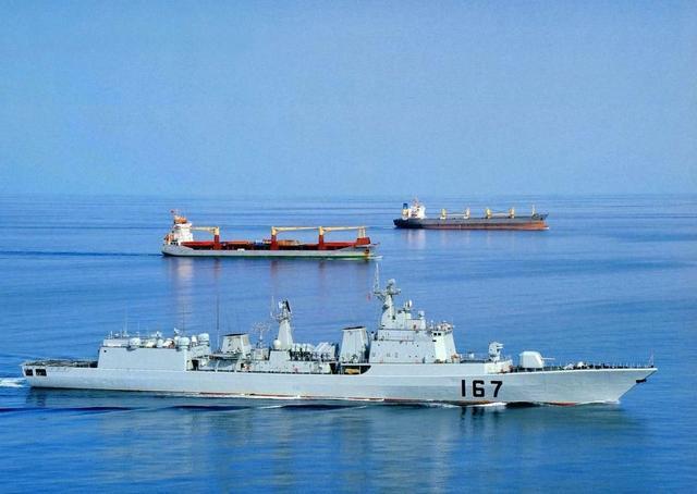 中国海军驱逐舰发展史（二）与“051型”没啥关系的“051B/051C型”驱逐舰 - 哔哩哔哩
