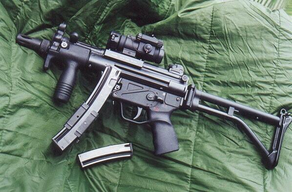 轻武器科普之H&K MP5K-PDW冲锋枪 - 哔哩哔哩