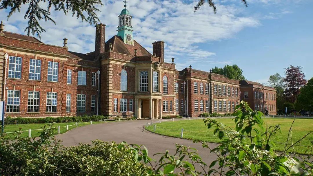 “流淌着牛津基因”的百年女校Headington School - 哔哩哔哩