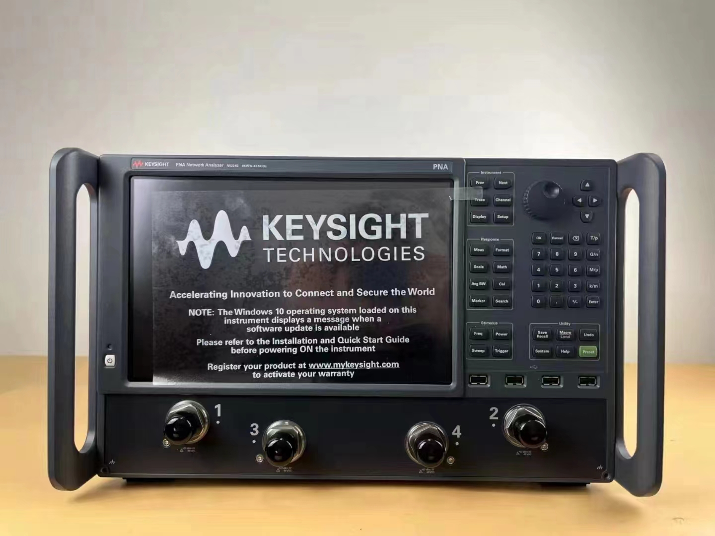 Keysight N5221B网络分析仪,13.5GHz N5221B - 哔哩哔哩