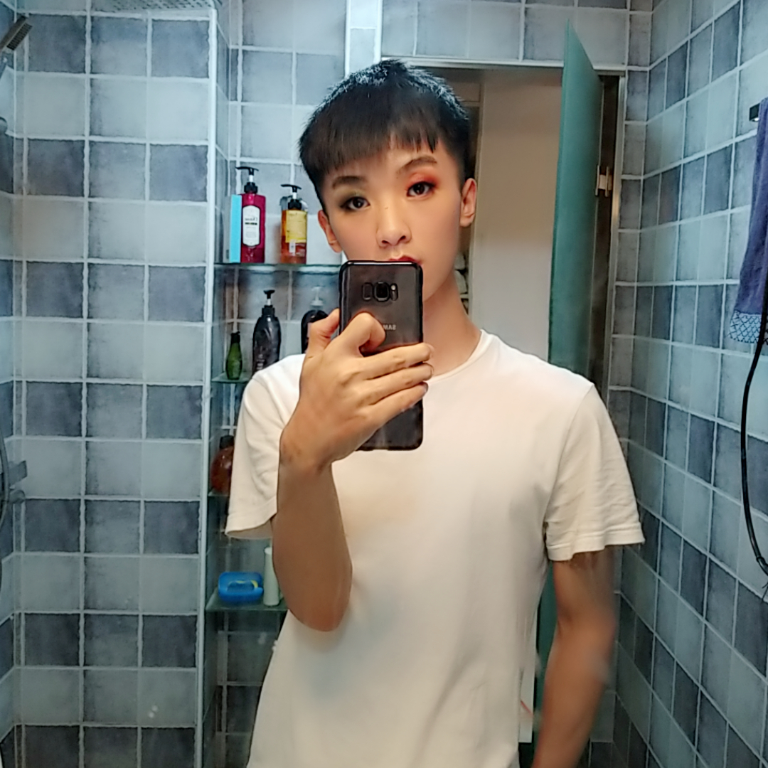 红配绿的眼妆 哔哩哔哩