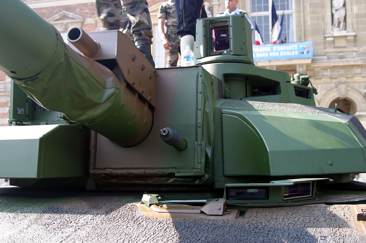 高卢雄鸡——法国勒克莱尔主战坦克发展史（Char Leclerc MBT） - 哔哩哔哩