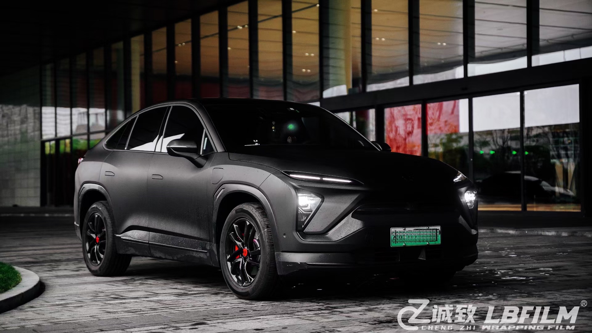 蔚来ES6-LB改色膜磨砂黑，帅酷与优雅并存 - 哔哩哔哩