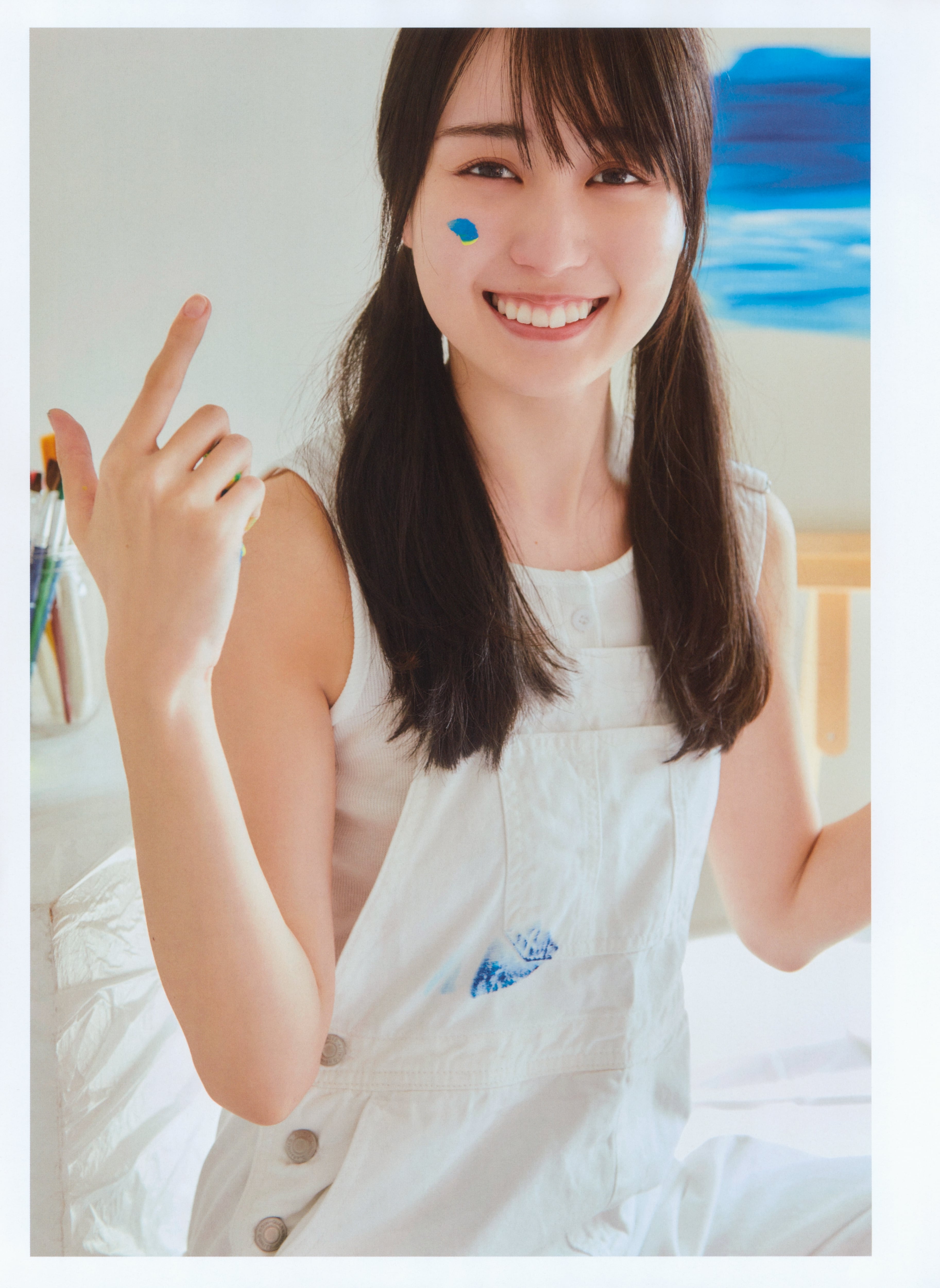 WHITE graph 010（賀喜遥香） - 哔哩哔哩