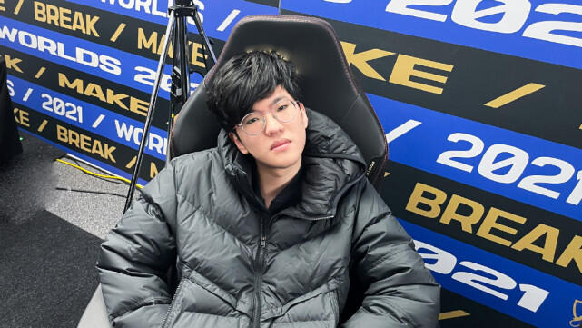 “UZI排名第一，Bang排名第六”，颠覆认知，外媒发布史上最强AD - 哔哩哔哩