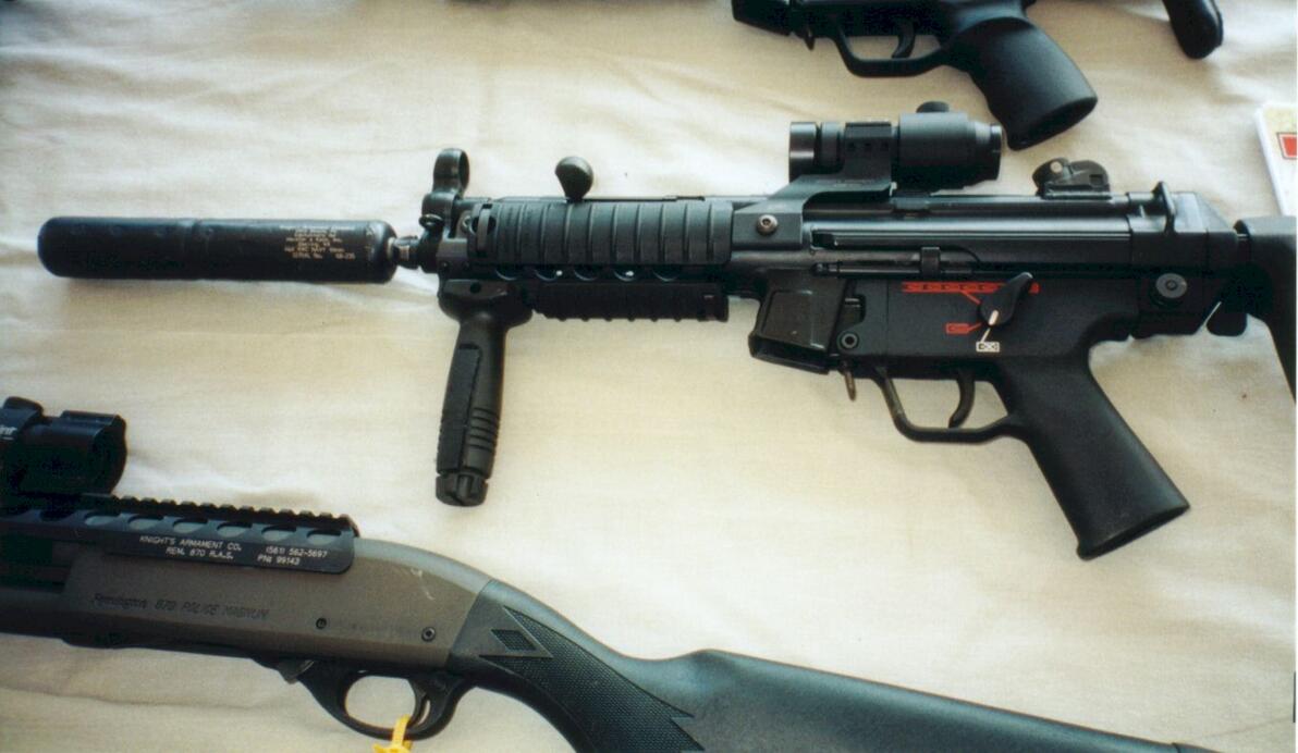 轻武器科普之MP5的附件和配件 - 哔哩哔哩