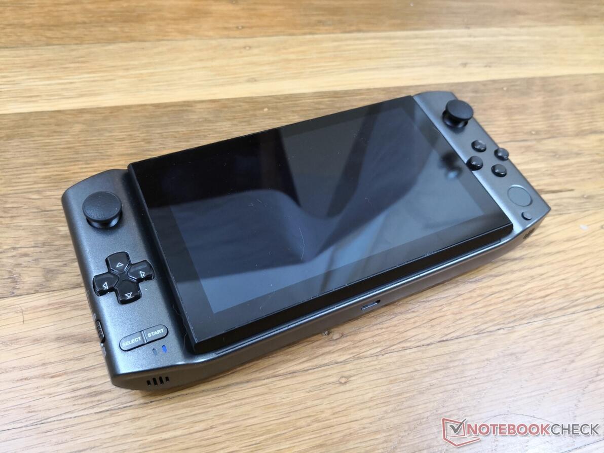 GPD WIN 3 评测：非微软官方的 Switch（上篇） - 哔哩哔哩