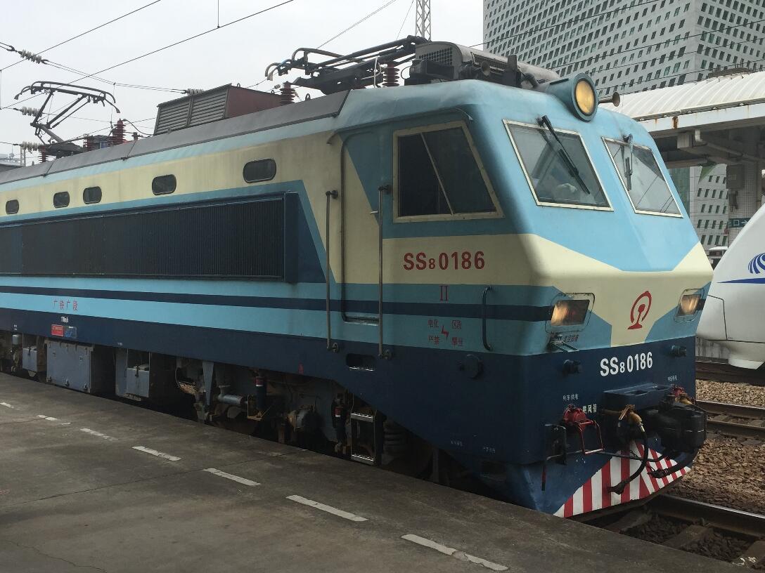 仅有的两列长途特区专列——Z99/100沪九&Z97/98京九直通车运转记 - 哔哩哔哩