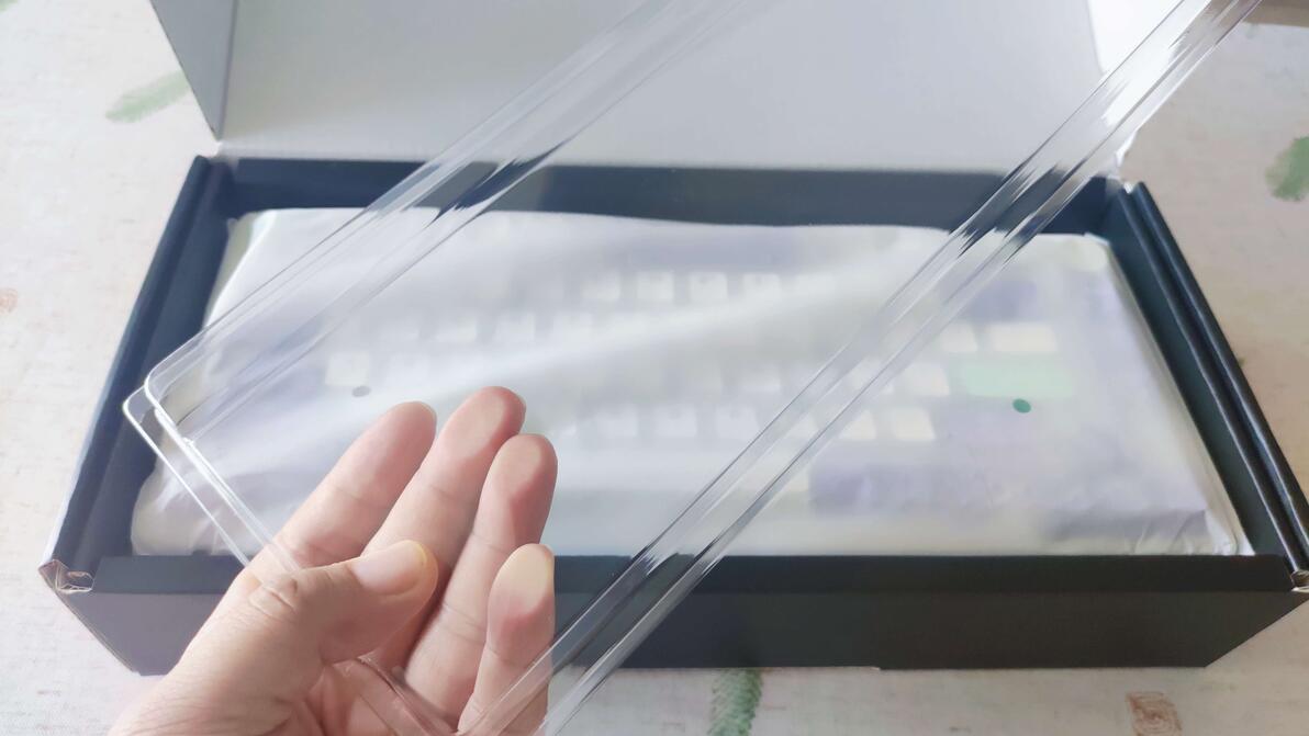 达尔优新作EK75，200元左右机械键盘入门新首选，办公游戏两相宜 - 哔哩哔哩