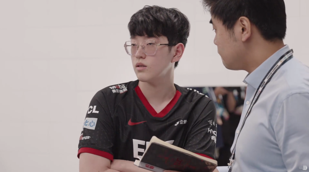 EDG获总冠军！IG队长发声祝贺，GimGoon无奈：丢了一条龙的后果 - 哔哩哔哩