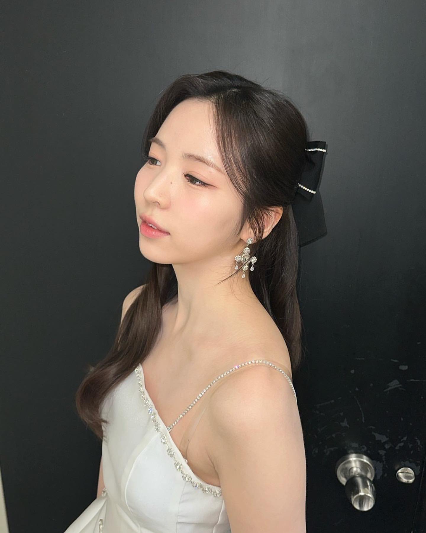 230106 | MAYA Instagram Update - 哔哩哔哩