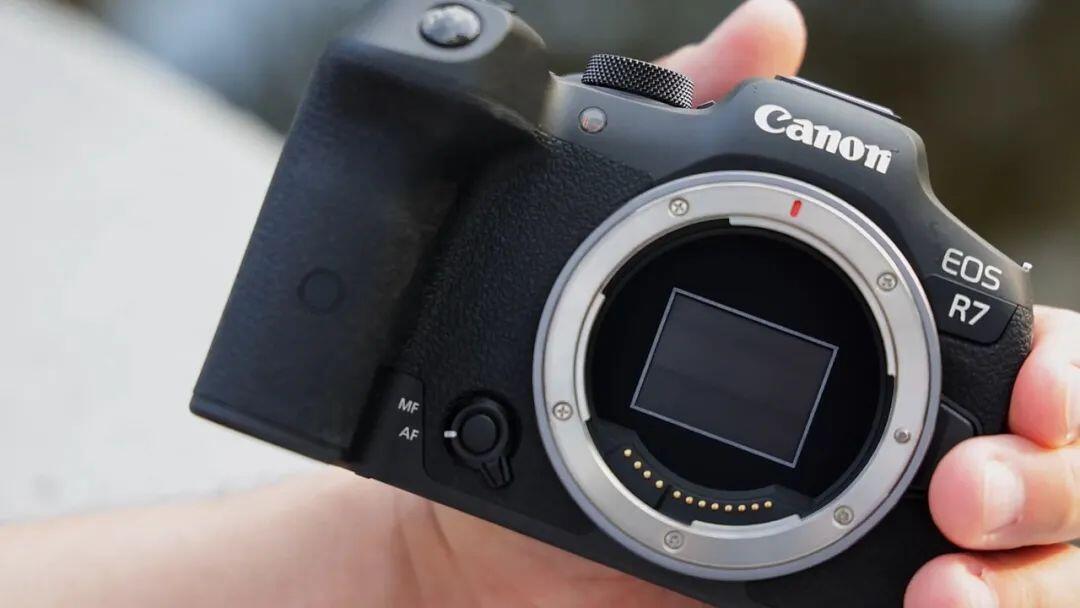 EOS R7和EOS R10图文测评(DPReview版) - 哔哩哔哩