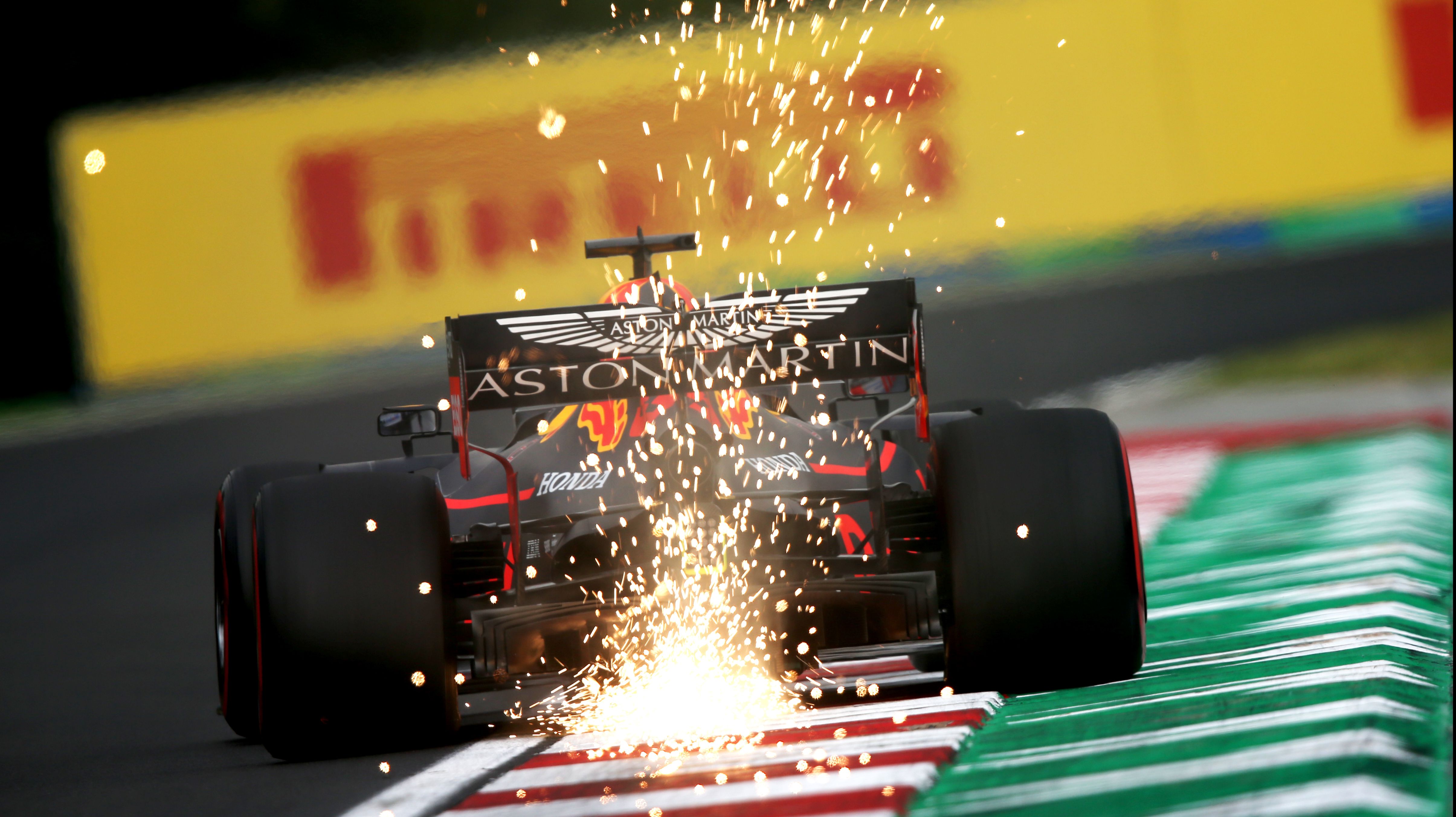 那些适合作为壁纸的F1图片（2） - 哔哩哔哩