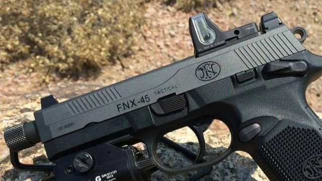 .45ACP口径 FNP-45 / FNX-45战术型手枪 - 哔哩哔哩