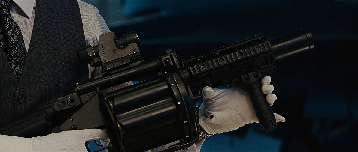 【轻武器频道】Milkor MGL单兵榴弹发射器 —— 连发转轮式 - 哔哩哔哩