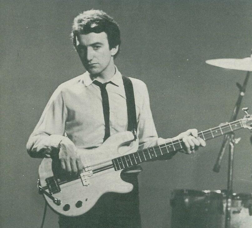 【MyCar字幕组】为什么来自皇后乐队的John Deacon是真正的贝斯英雄 - 哔哩哔哩