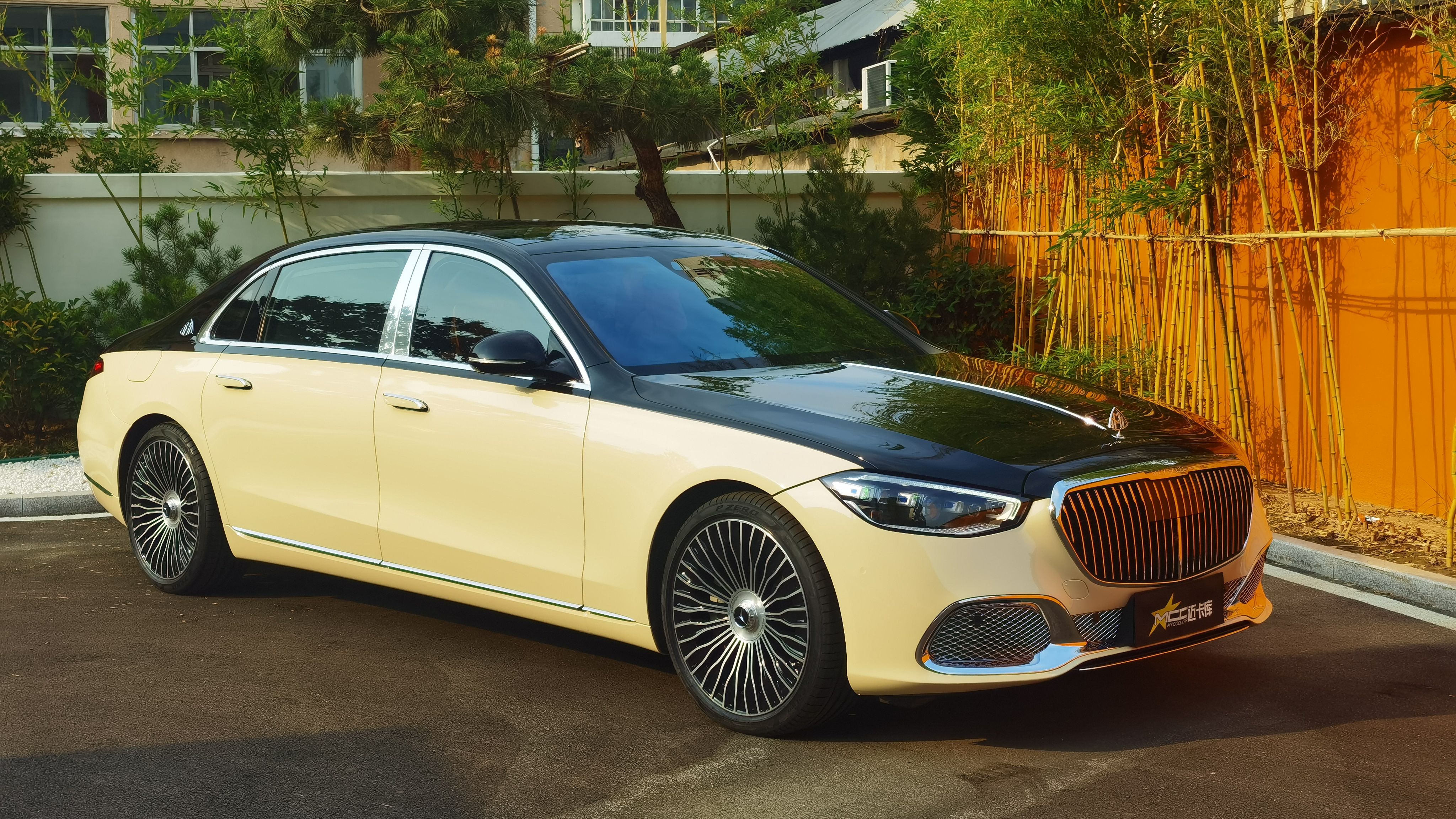 1900多公里上门山东之行，只为迈巴赫S480升级S680的豪华配置 - 哔哩哔哩