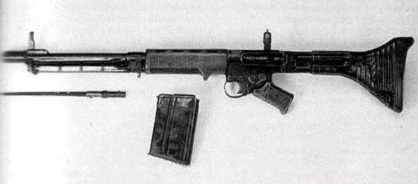 【轻武器科普】昂贵的失败品——德国FG42伞兵步枪 - 哔哩哔哩