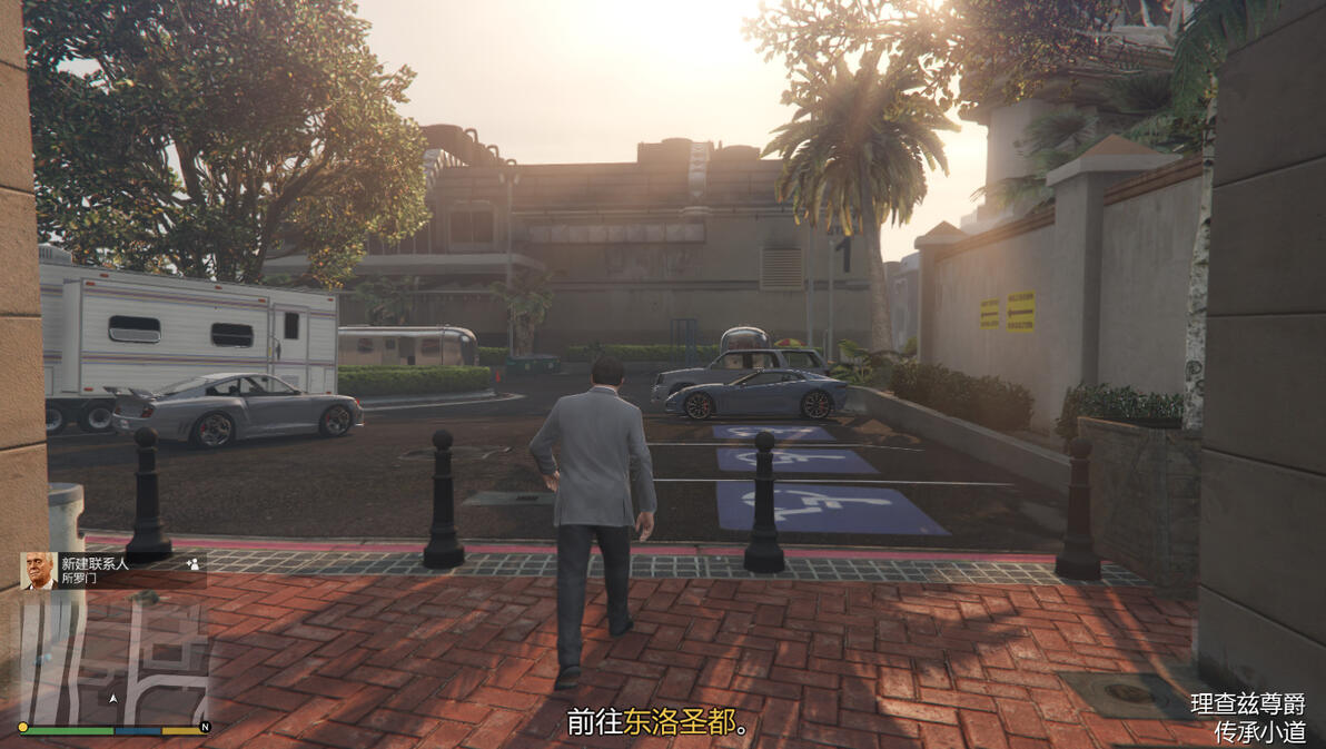 GTA5：理查兹先生，麦克帮所罗门抢演员，直升机差点坠毁 - 哔哩哔哩