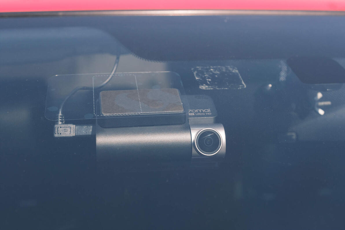 70迈A810深度测评！索尼IMX678，感光升级，4K高清，前后双录HDR - 哔哩哔哩