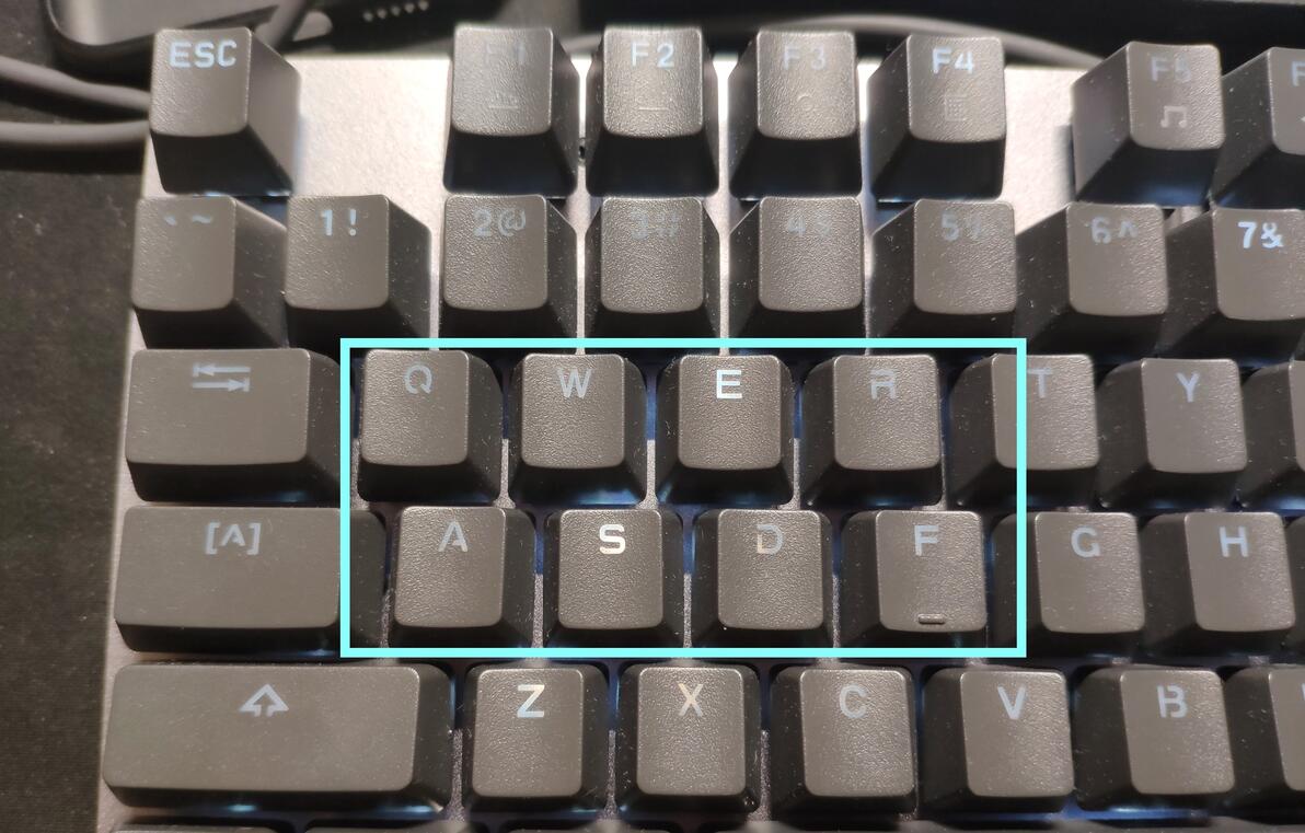 罗技k845机械键盘深度体验：绝佳的入门级机械键盘 - 哔哩哔哩