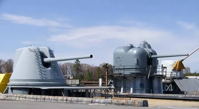 【浴火重生，荣耀巅峰】展望中国203毫米榴弹炮 - 哔哩哔哩