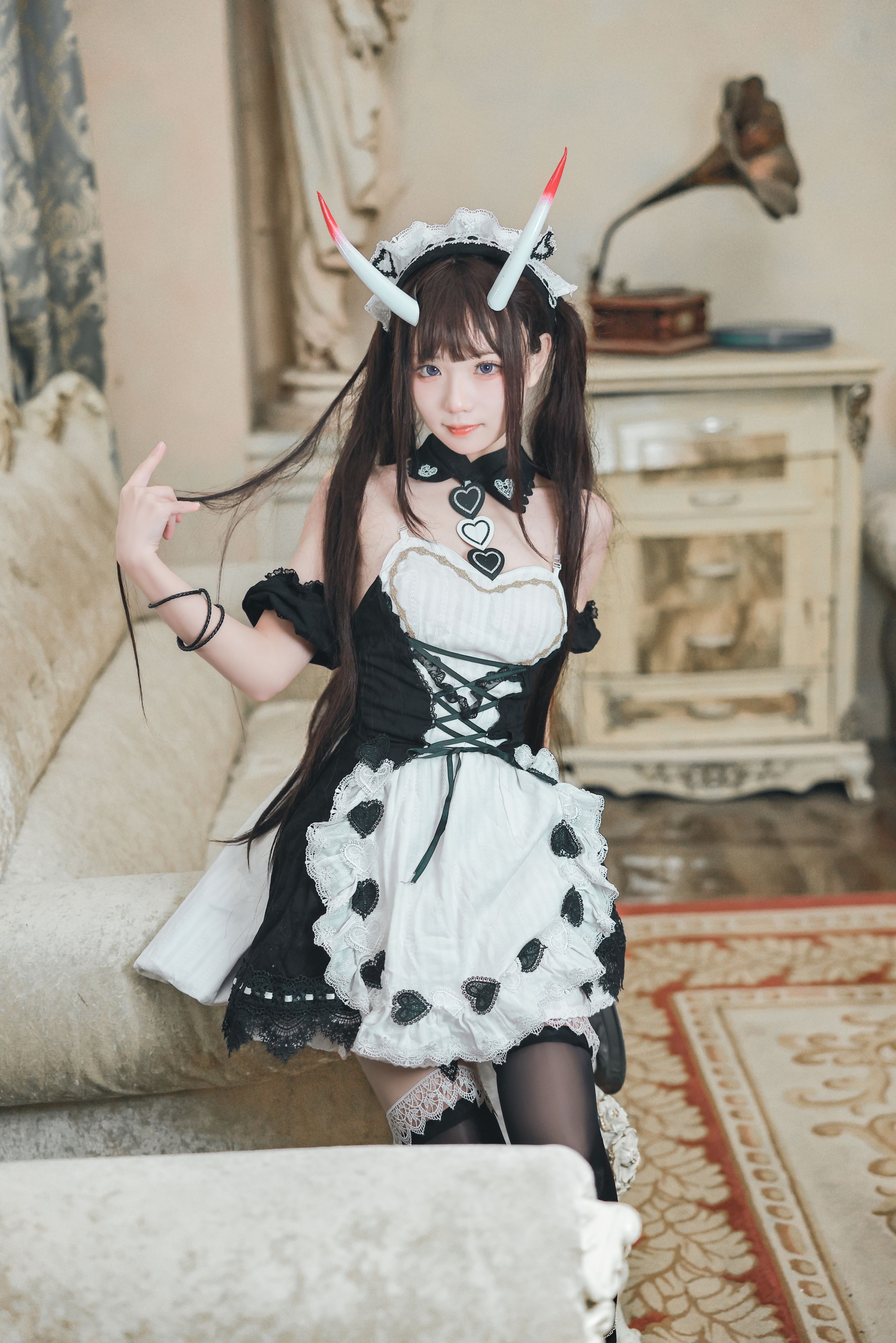 【花柒Hana】能代女仆（21P） - 哔哩哔哩