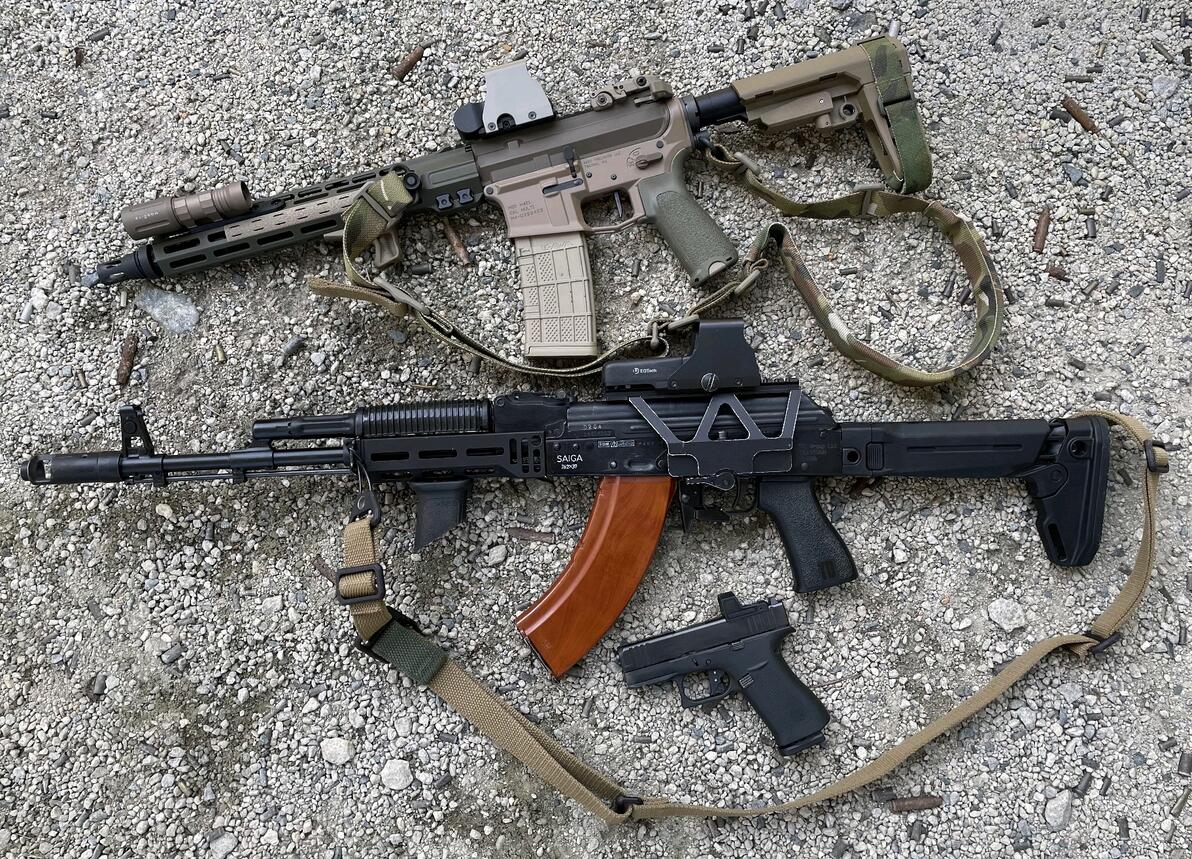 【AR or AK ?】AR/AK系枪械高清无水印美图合集 - 哔哩哔哩