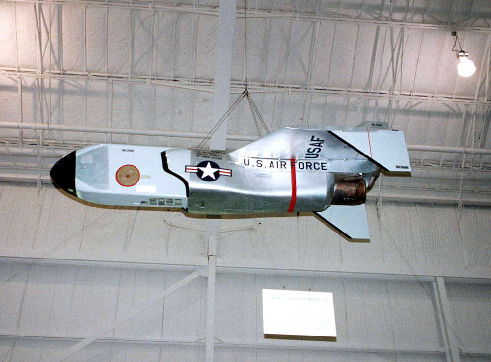 B-52轰炸机的“影分身”——ADM-20“鹌鹑”诱饵巡航弹 - 哔哩哔哩