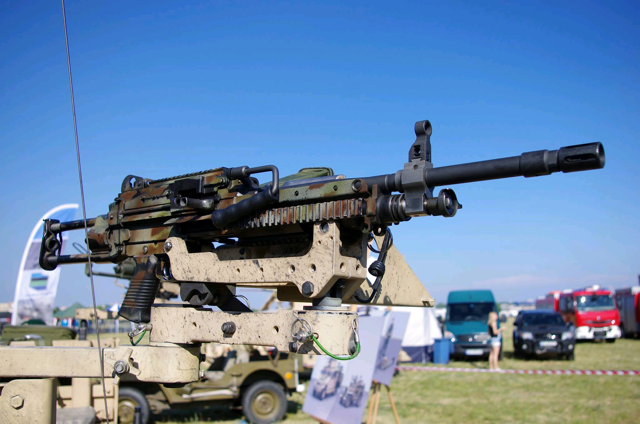 [轻武器科普] FN Minimi 7.62/MK3机枪简介 - 哔哩哔哩