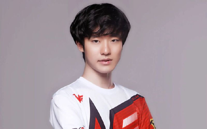 GEN战队发推：即日起解除和Mystic选手的视频创作者合约！ - 哔哩哔哩