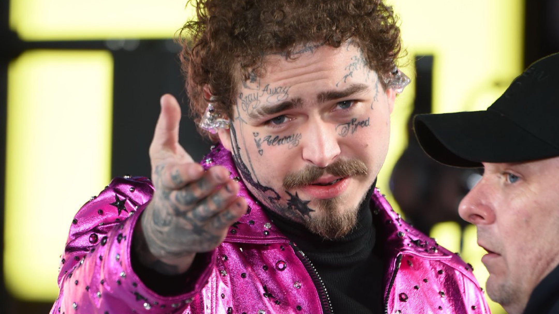 Post Malone 跨年夜表演极清美图大赏 - 哔哩哔哩