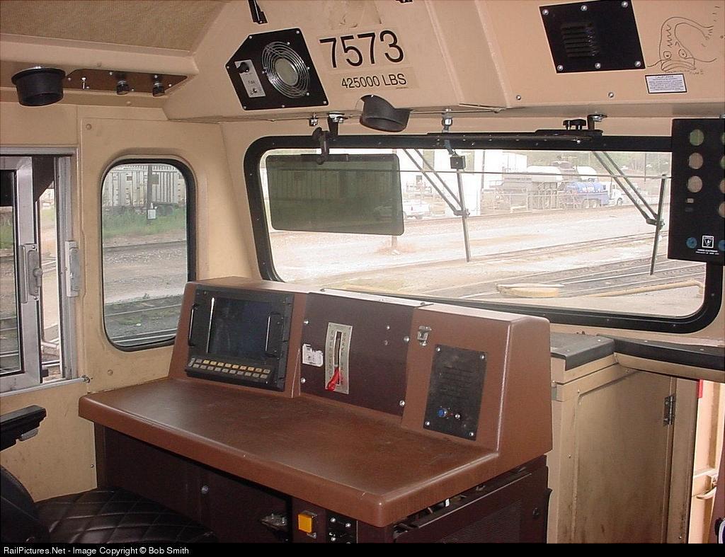 【科普】不得不降功率运用的“AC6000CW”——美国联合太平洋铁路C60(44)AC型内燃机车 - 哔哩哔哩