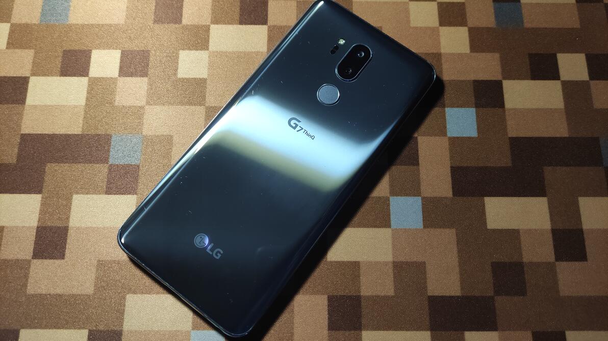 LG G7 Thin Q 简单上手评测 - 哔哩哔哩