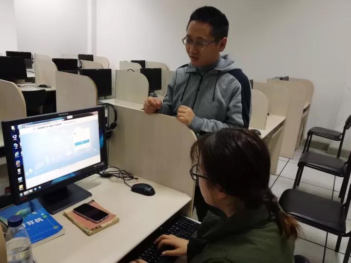 揭秘 | 在b站拥有18万粉丝的全能大神oeasy竟然是中传的...... - 哔哩哔哩