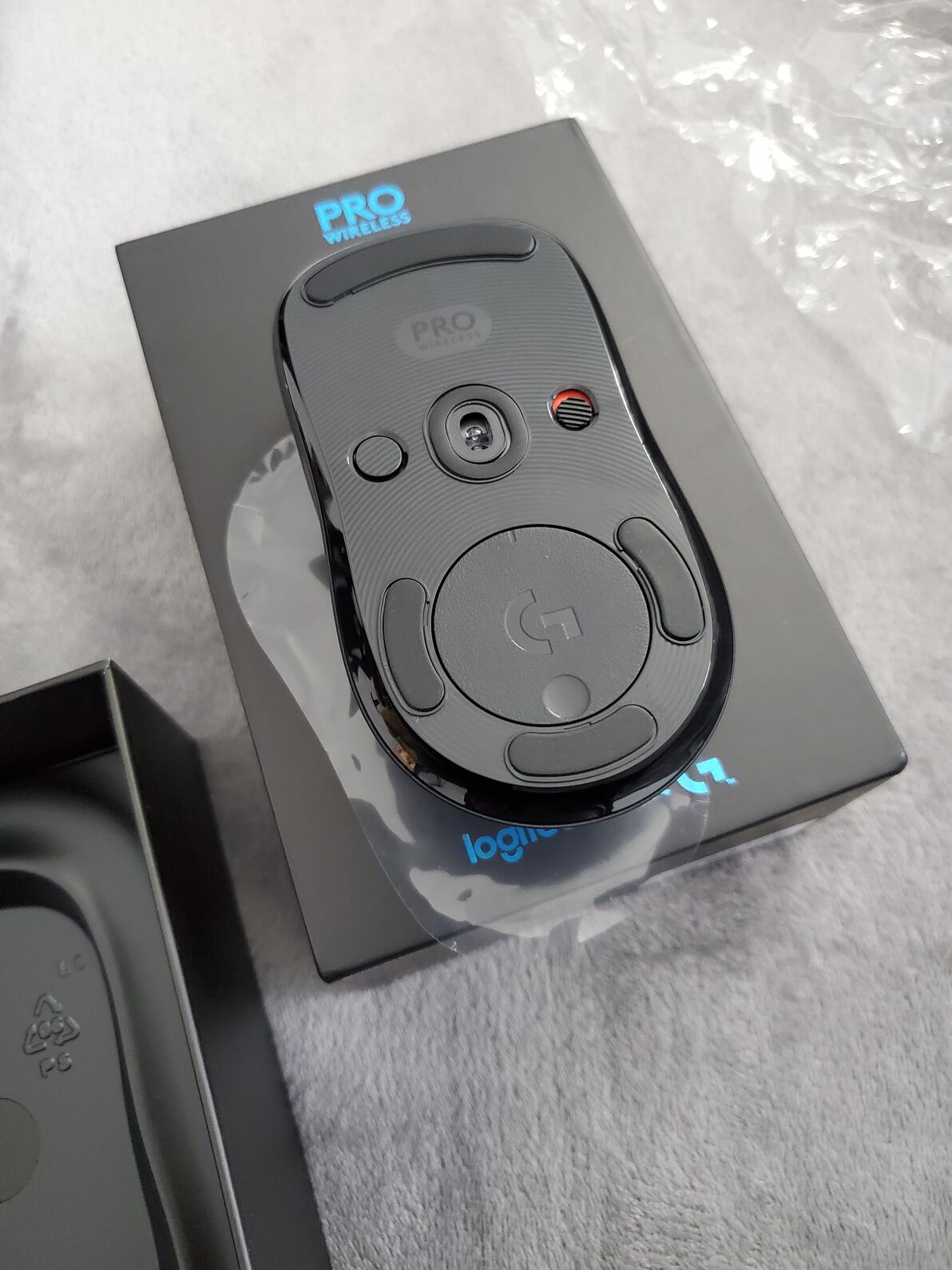 罗技GPW到货了，对比G903Hero谈个人感受。 - 哔哩哔哩