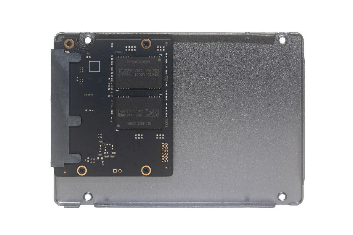 SATA SSD焕发新生：致态SC001 XT评测 - 哔哩哔哩