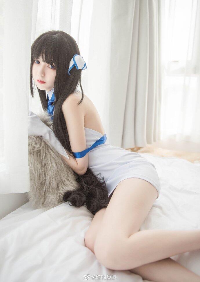 【COS正片】甜美女神赫斯提亚cos cn你的负卿 - 哔哩哔哩
