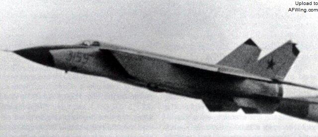 化作流星耀长空——米格-25 传奇一生（二） - 哔哩哔哩