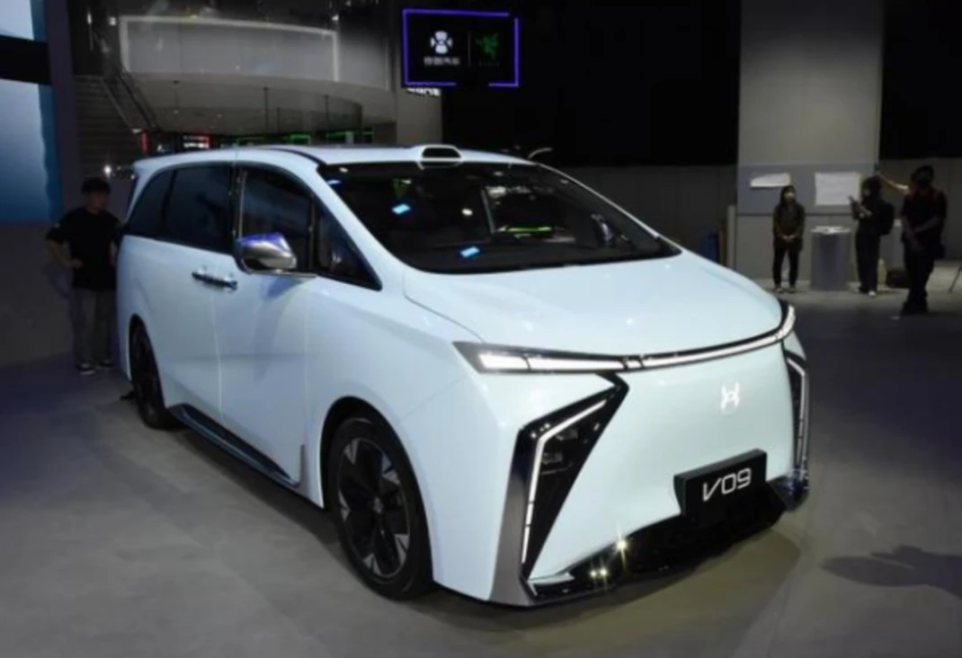 突破续航焦虑，广汽合创V09超充“10分钟充400+km” - 哔哩哔哩